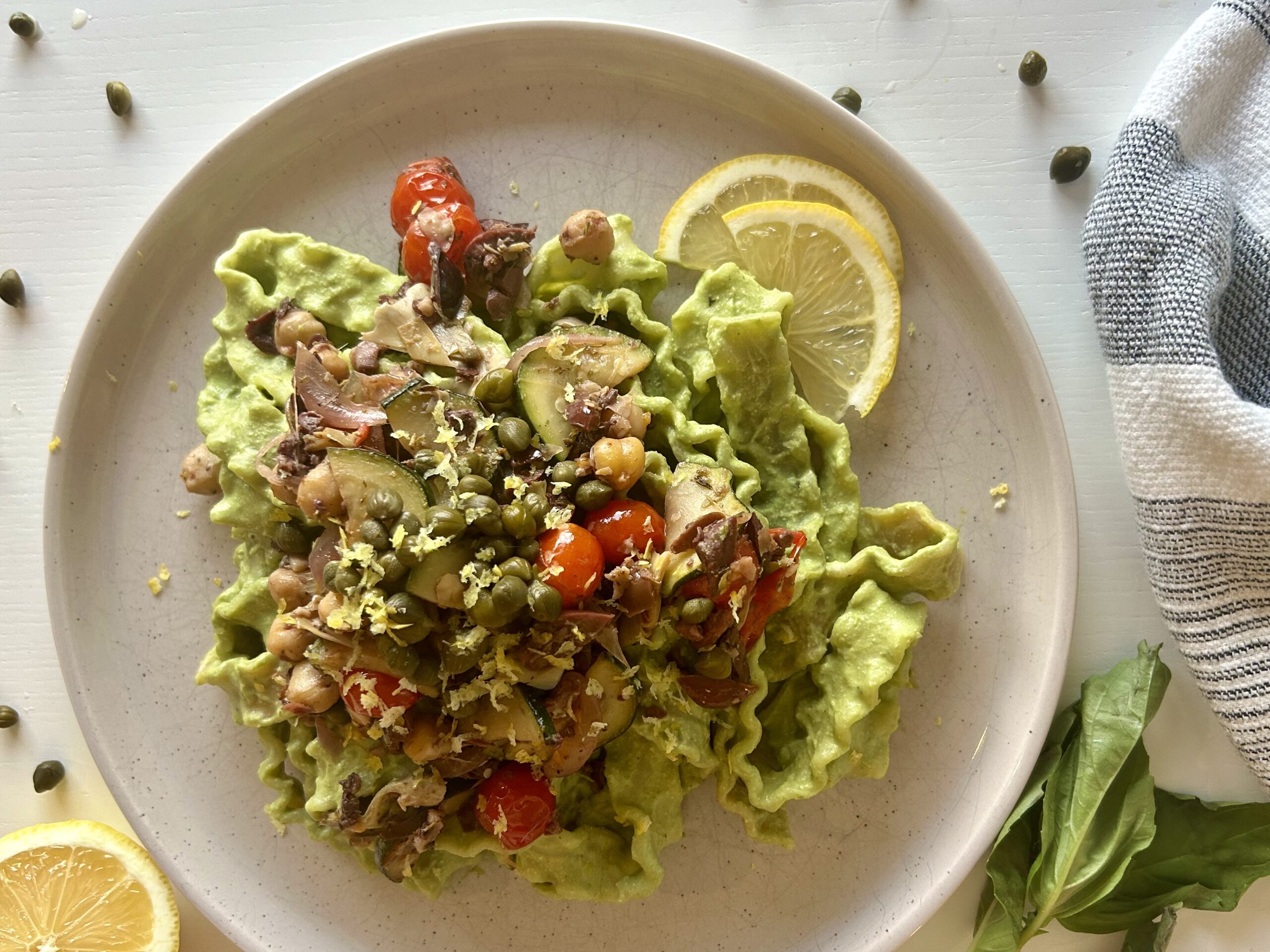 Mediterranean Veggie Pesto Pasta - Minaelle's Kitchen